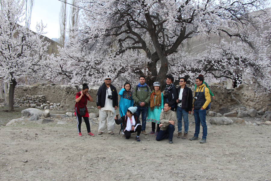Hunza Blossom Tour 2021 - Incredible Pakistan